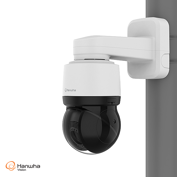 Hanwha Vision 2MP AI PTZ Camera with 40x Zoom (Powered by Wisenet7 ...